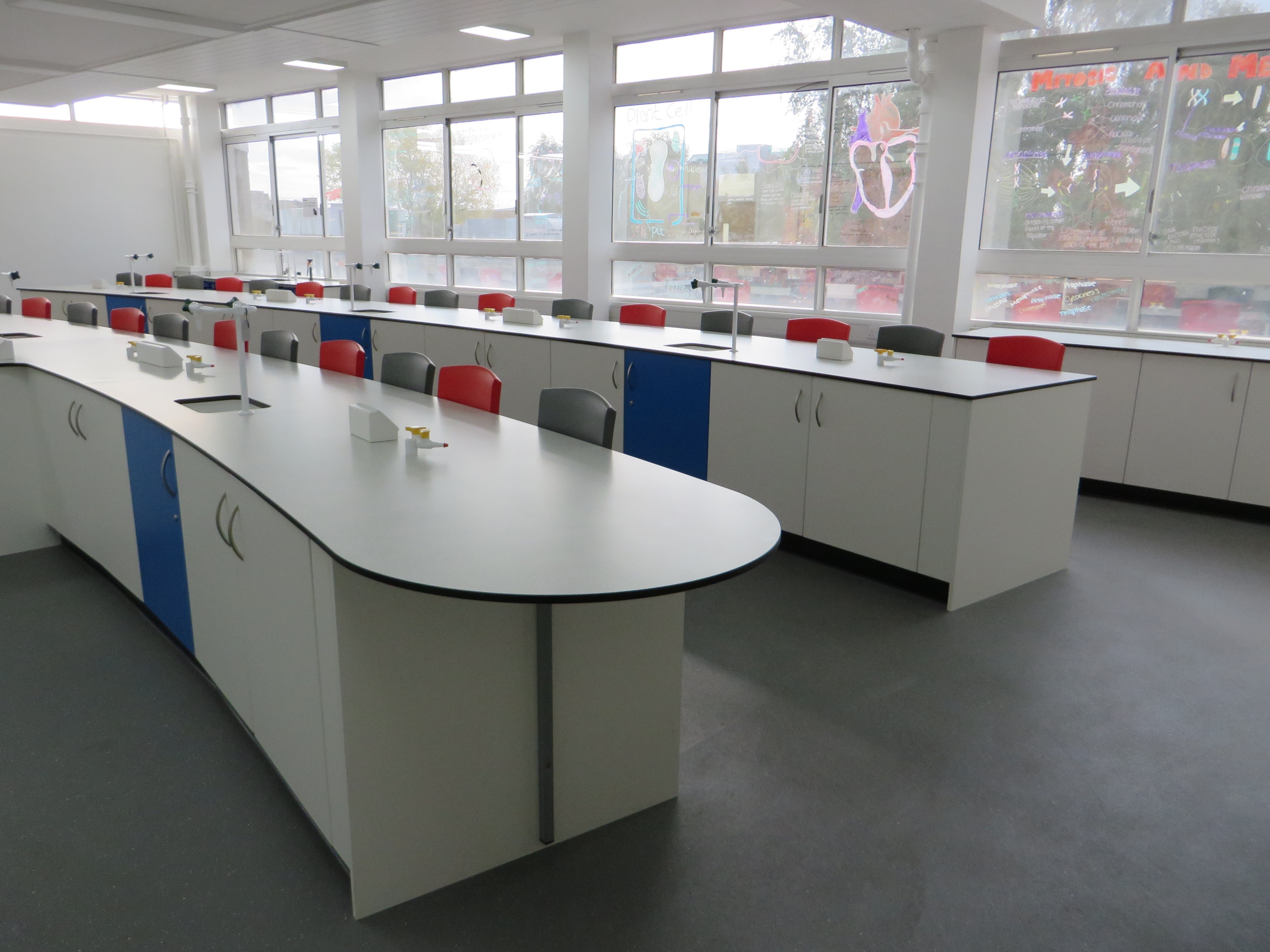 Kingsmead School, Science Block